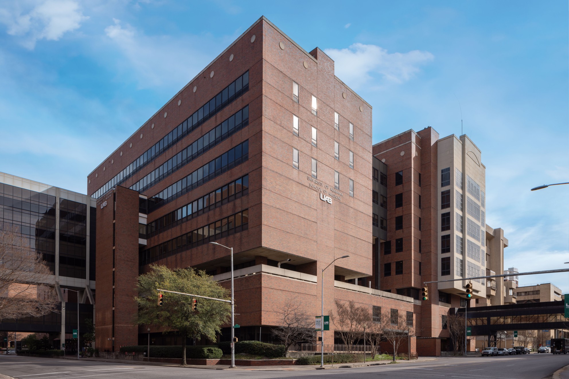 UAB Russell Clinic 1st Floor Exam Rooms - Shelby General Contractors